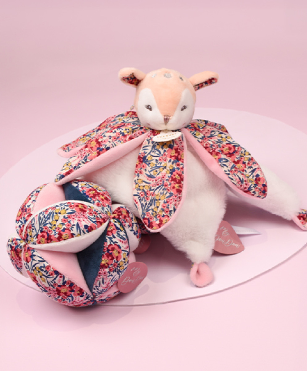 Doudou pétale Faon brodé et personnalisé